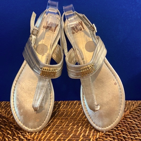 Guess | Shoes | Womens Guess Gold Tone Allison Thong Sandals Size 9 ...